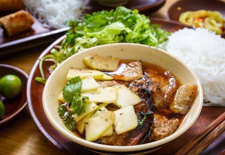 Vietnamese Street Food: 12 MUST-TRY Local Eats