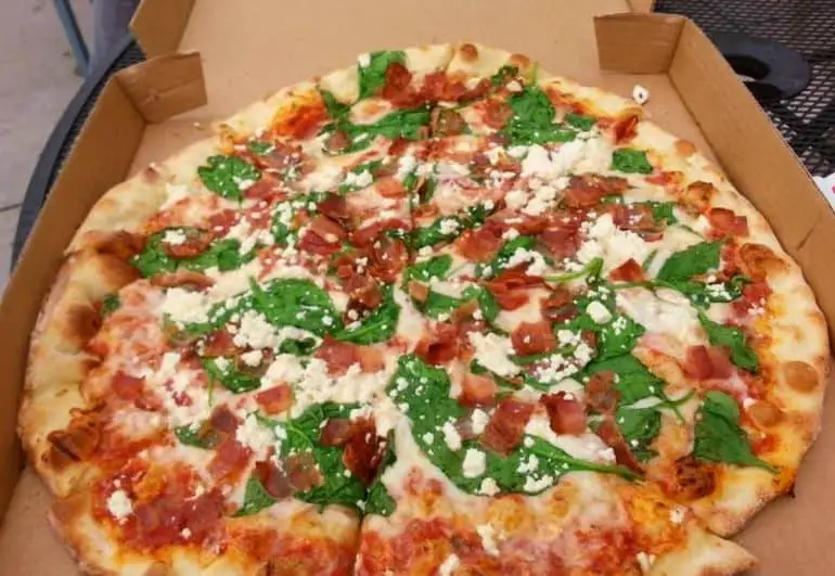 17 of the BEST Pizza Places in Denver