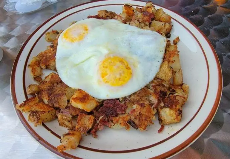 The 9 Best Breakfast in Des Moines, Iowa - (With Photos)