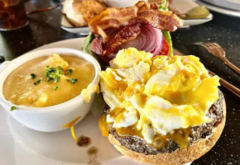 The 12 Absolute Best Breakfast Spots in Miami, Florida