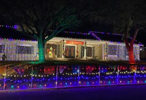 Christmas in Texas: Why Windcrest's Christmas Light Up Is Iconic - Go ...