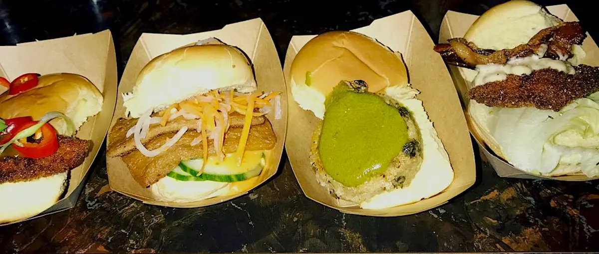 2 Special Must-Try Detroit Hole-in-the-Wall Restaurants