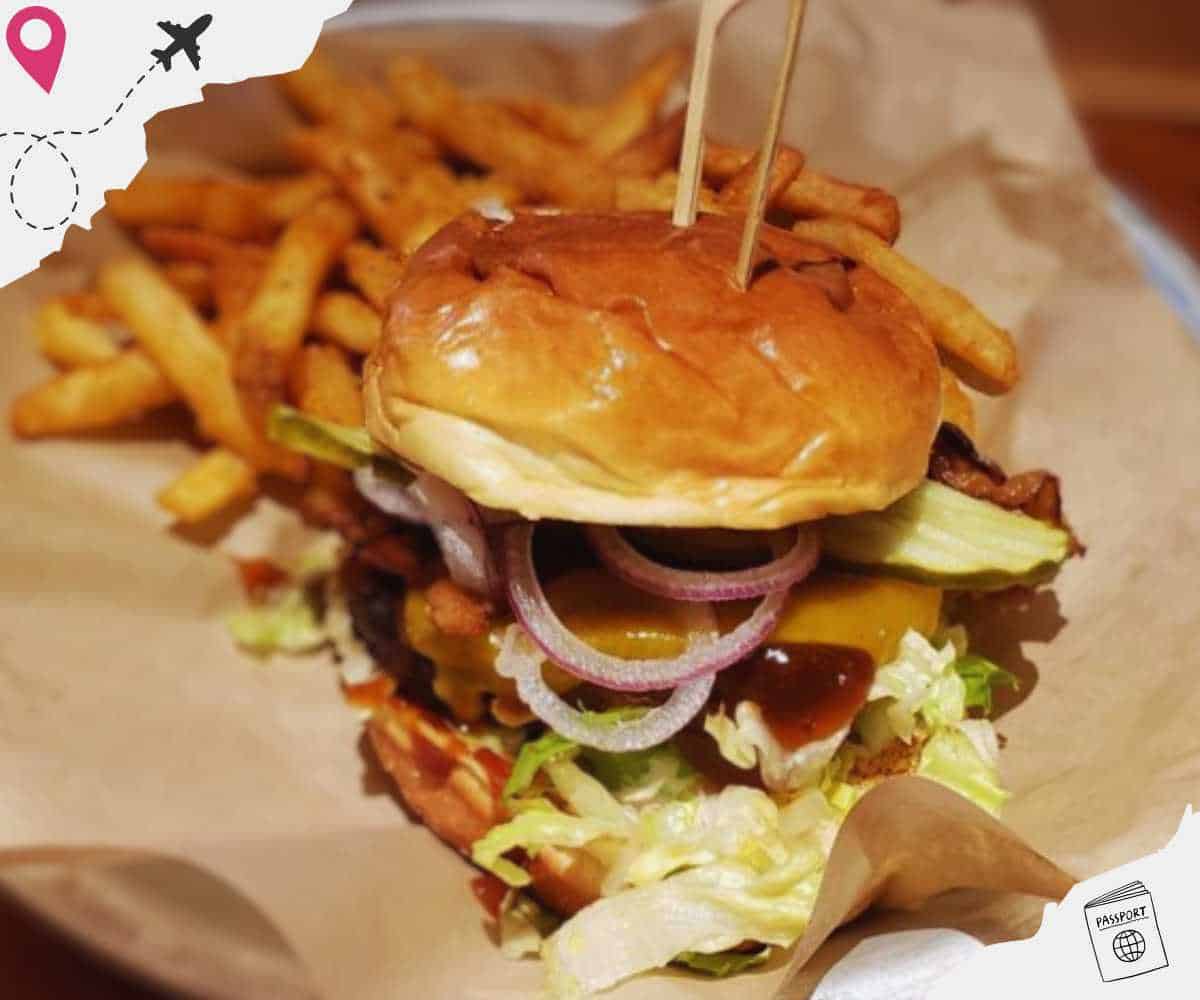 3 SIZZLING Burger Spots in Boca Raton You Must Visit - Go To Destinations