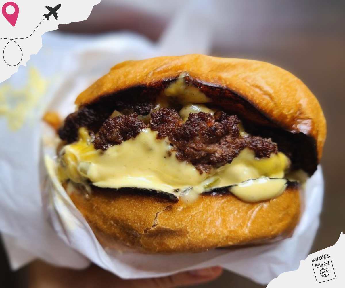 3 Smashing Burger Spots in Honolulu (With Mouthwatering Burger Pics)