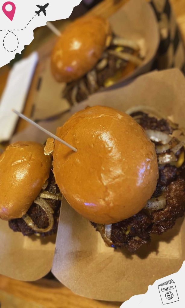 3 TOP Burger Spots in Pittsburgh (With Sizzling Pics) - Go To Destinations
