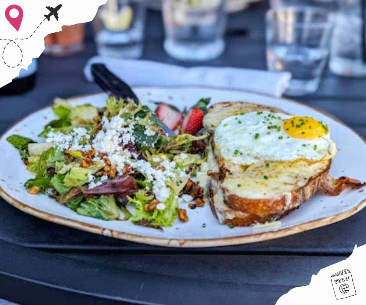 3 of The BEST Breakfast Restaurants to Try in Iowa