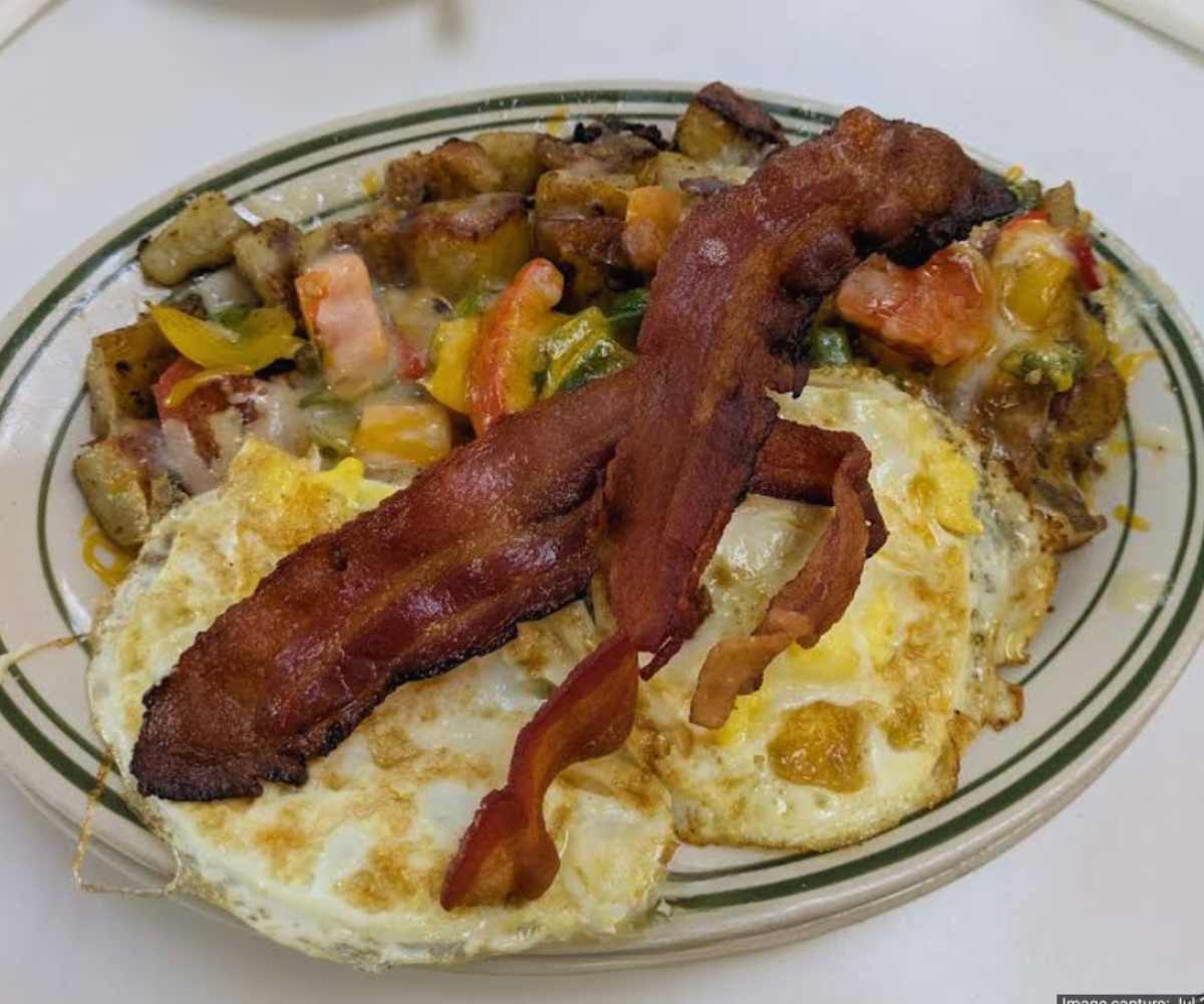 One Heckuva Hole in the Wall Restaurant in Louisina