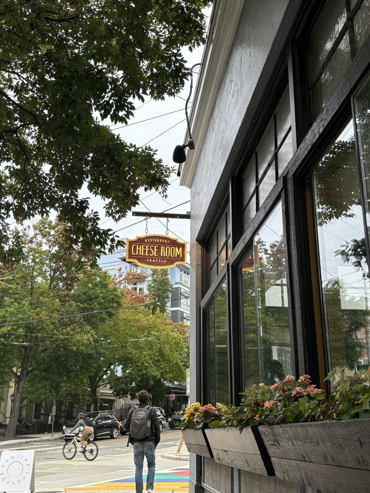 Step Inside The Seattle Cheese Lair People Can’t Stop Posting About ...