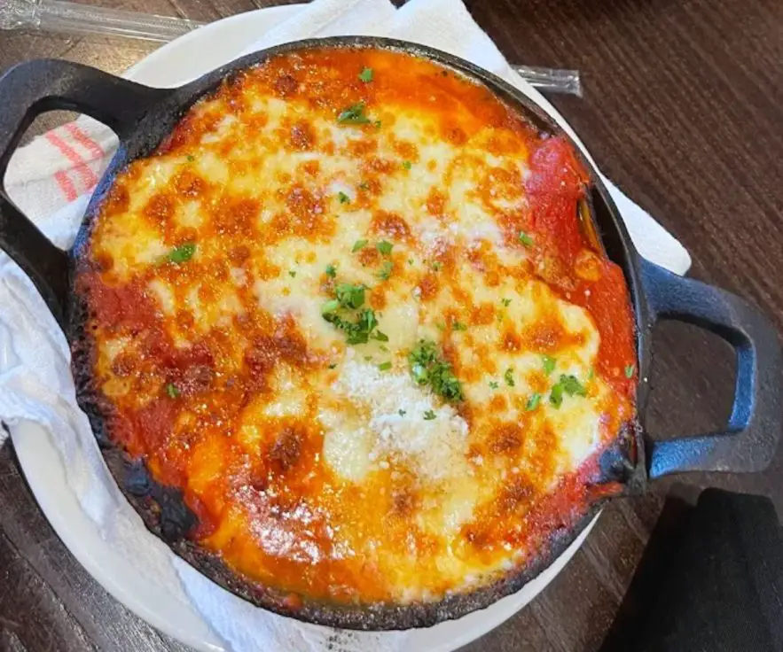 How This Mediterranean Restaurant Won Hearts in Jackson, MS - Go To ...