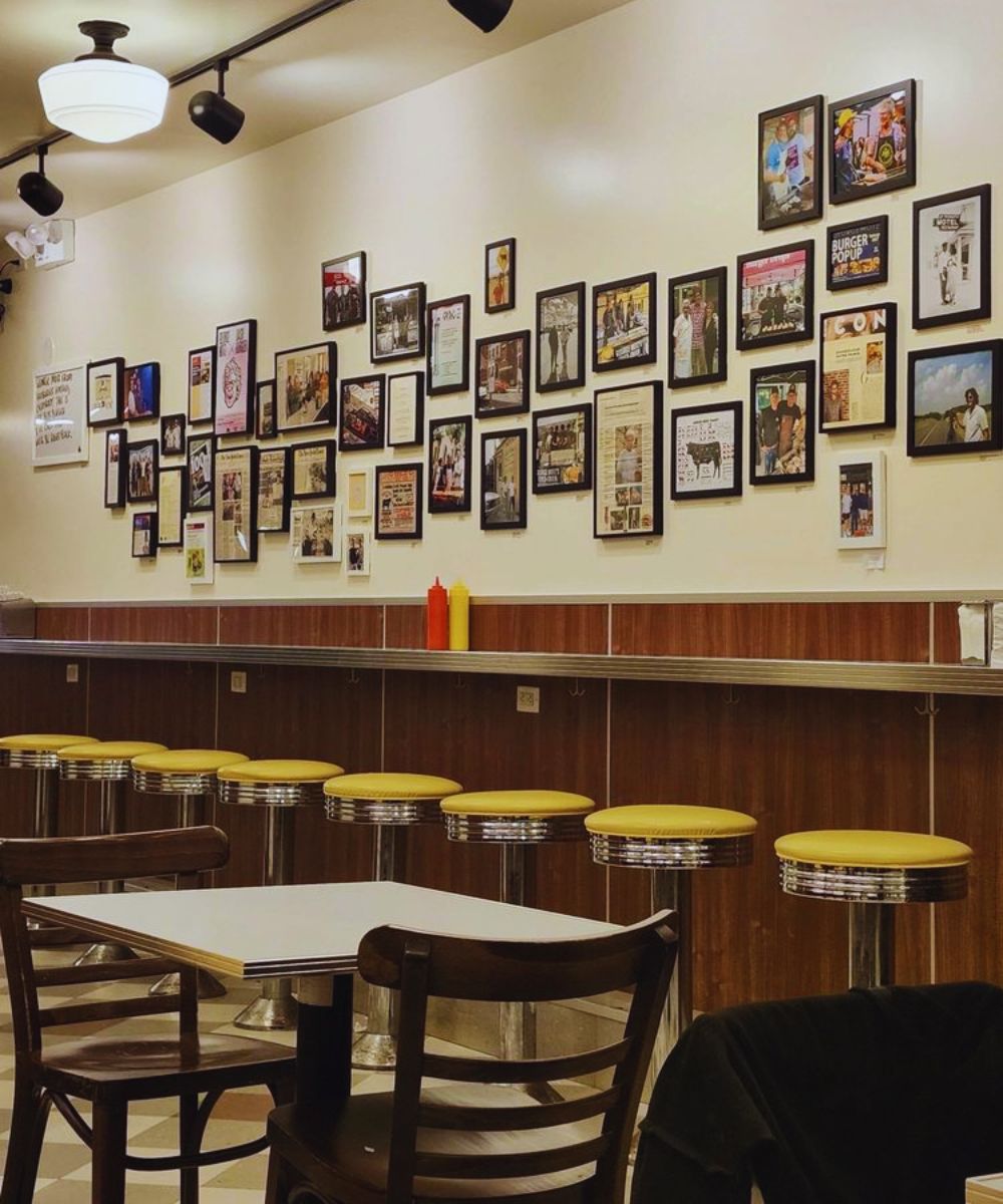 Why Burger Lovers Are OBSESSED With This Hidden Gem in New York, NY ...