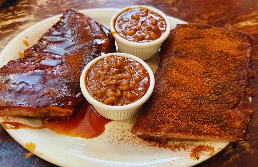 The LEGENDARY BBQ Spot Locals Swear By in Memphis, Tennessee - Go To ...